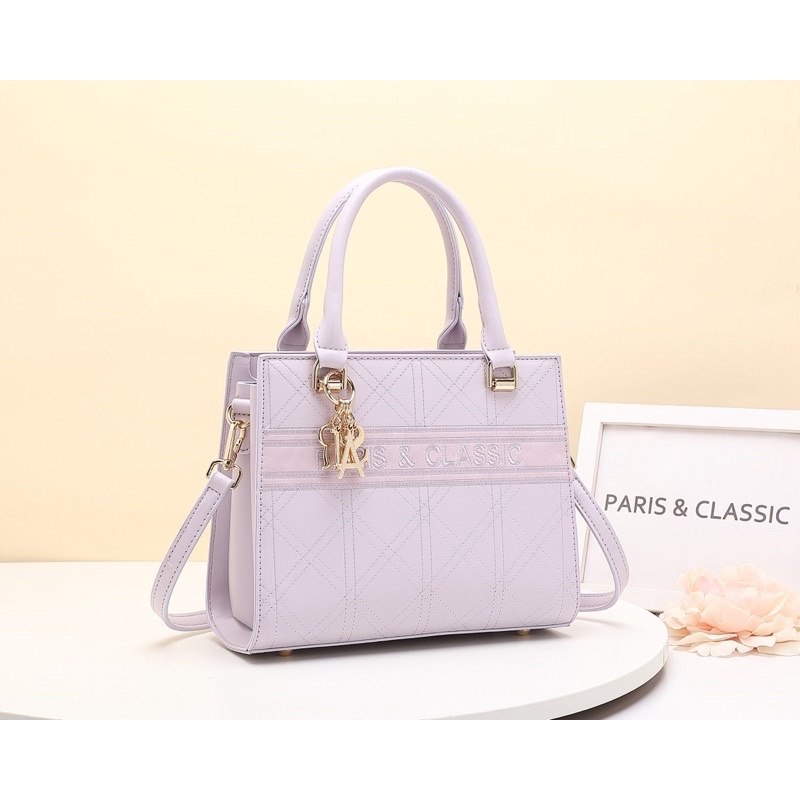 Paris & Classic Fashion Women Handbag*1021 | Shopee Malaysia