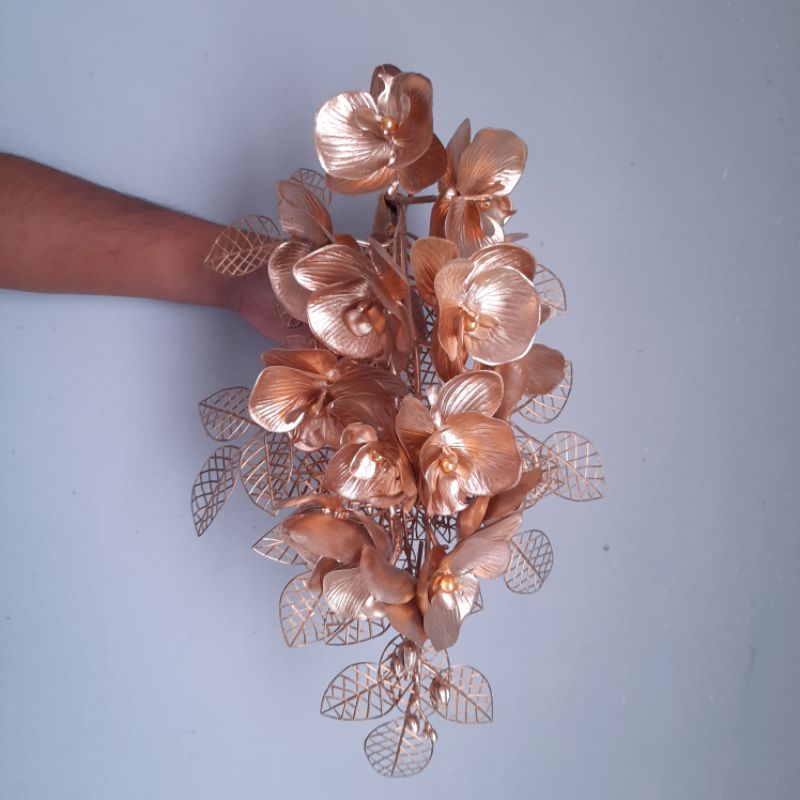 Bunga tangan pengantin orkid emas gold berjurai | Bunga tangan nikah ...