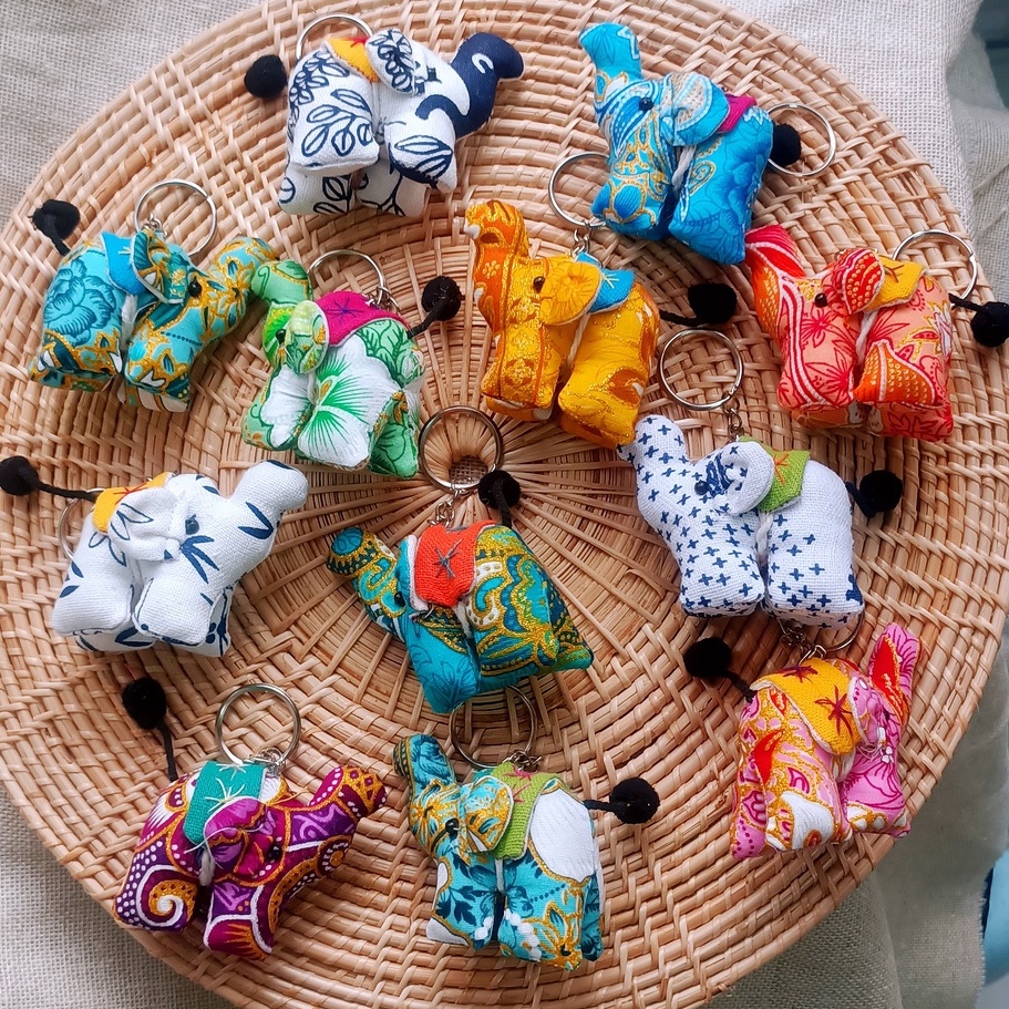 Handmade Keychain Cute Colorful Elephant Children Event Gift Door Gift ...