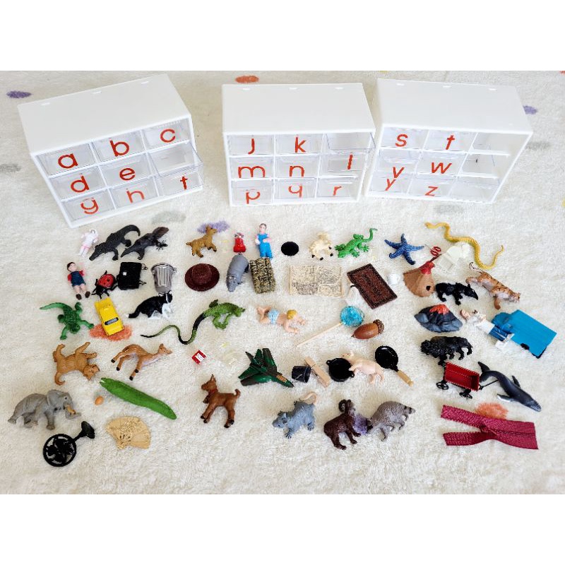 [Ready stock] Montessori sound object (figurine/mini/phonics/alphabet ...