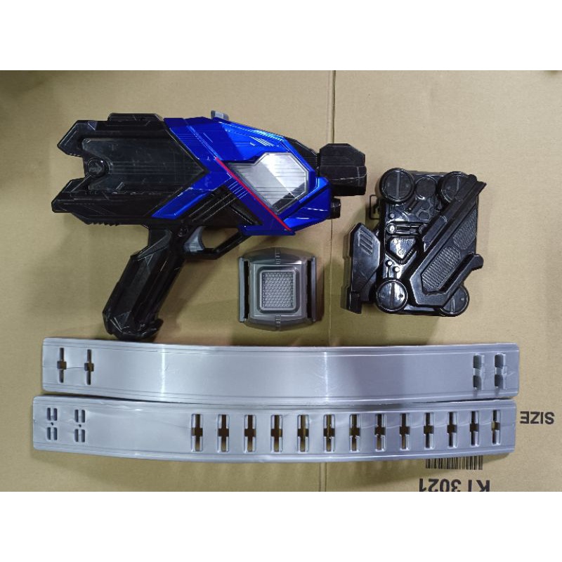 Bandai Henshin belt Kamen Rider Zero One DX Ames shot riser | Shopee ...