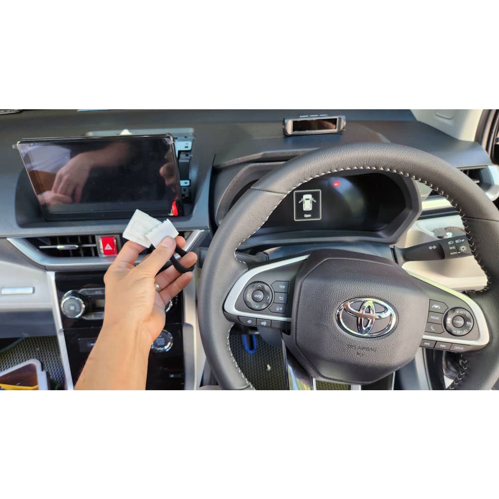 Toyota VELOZ 2022-2023 Socket TV Free Bypass Video In Motion VIM ...